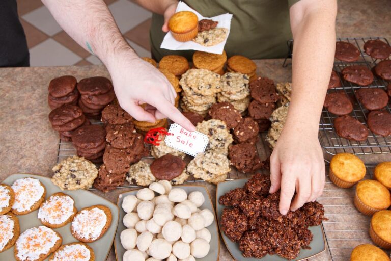 25 Food Fundraising Ideas to Make Money for Your School - MoneyDolly
